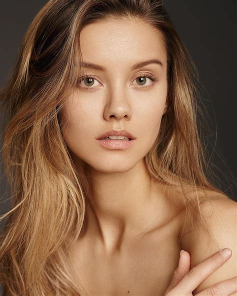 Photo Of Fashion Model Nicola Cavanis Id 645872 Models The Fmd