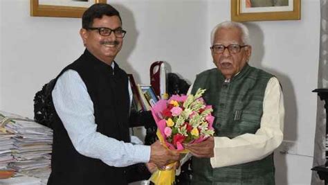 रिटायर्ड आईएएस डॉ प्रभात Uppsc के अध्यक्ष पद पर होंगे तैनात राज्यपाल