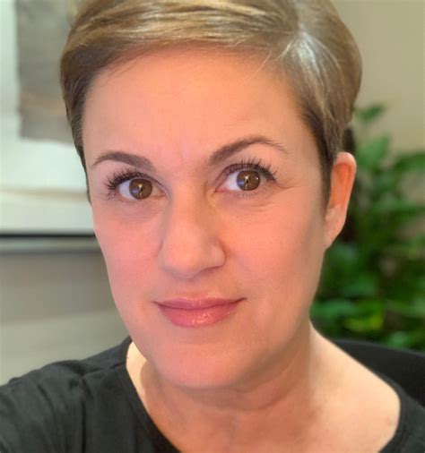 Amy Custer Ramsey Medium