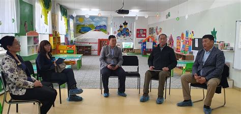 Аймгийн засаг дарга М Бадамсүрэн Хөлөнбуйр суманд ажиллаж байна Дорнод аймаг