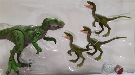 Mattel Jurassic World Amber Collection Young Tyrannosaurus Rex
