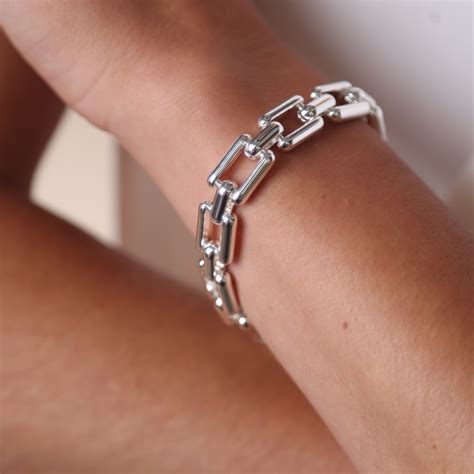 Aly Silver Open Square T Bar Bracelet Kilkenny Design