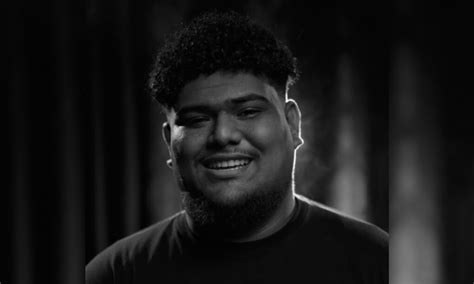 From His Bedroom To Global Playlists Tongan Trixx Finds His Voice