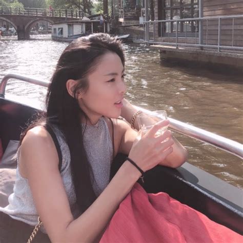 Apkrfkyxnw4b1zzcutvqtcfv1rbapyfiuqo1gj9pjzyvogs900 C K C0x00ffffff No Rj