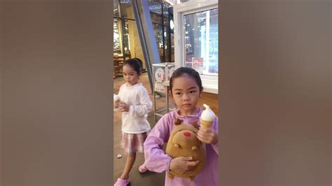 កូនភ្លោះខ្មែរកាត់កូរ៉េ 혼혈쌍둥이 한국 캄보디아 Siemreap Angkorwat Cambodia Youtube