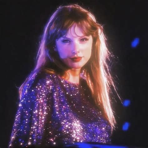 Dafne Dafne Threads Say More