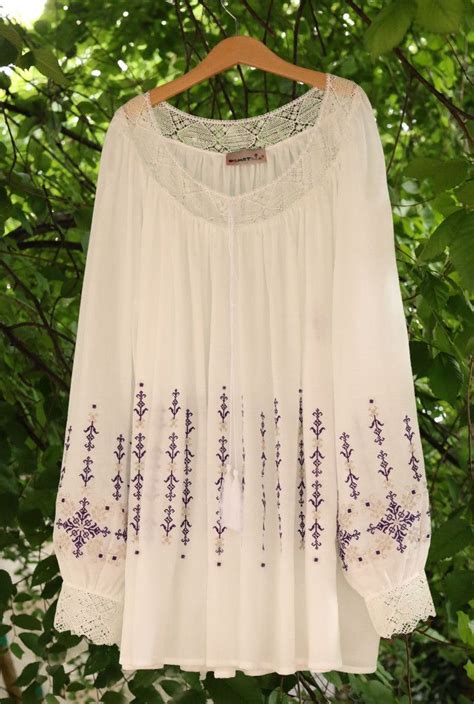 La Blouse Roumaine Costume Ii Si Camasi Stilizate Pagină 4