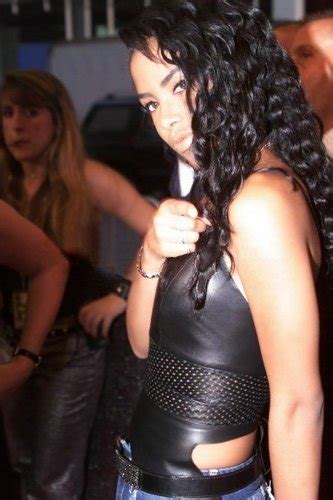 Aaliyah Queen Of R B Aaliyah Photo Fanpop