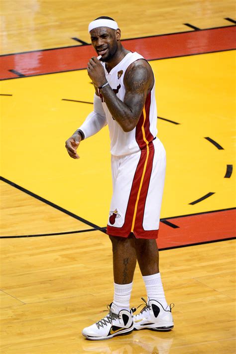 Lebron James Leads The Miami Heat In Crucial Game 3 Win Nike Lebron