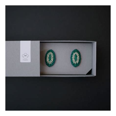 寶石（翠綠）｜耳環 梅波 Maybo