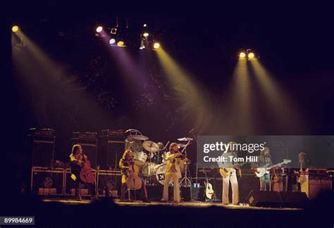 Drummer Bev Bevan Photos And Premium High Res Pictures Getty Images