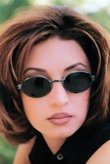 كاريس بشار Karis Bashar