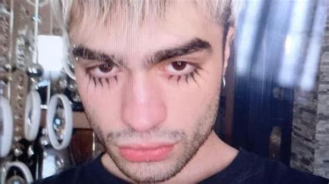 „ჯერ ბენზიანი ბოთლი ვისროლე და აალდა მერე ბოთლიდან საწვავი გადავასხი მანქანას და წავუკიდე