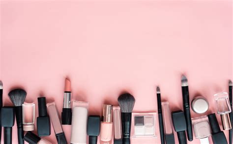 Endocrine Disruptors Keep Up With Cosmetics News Coslaweu