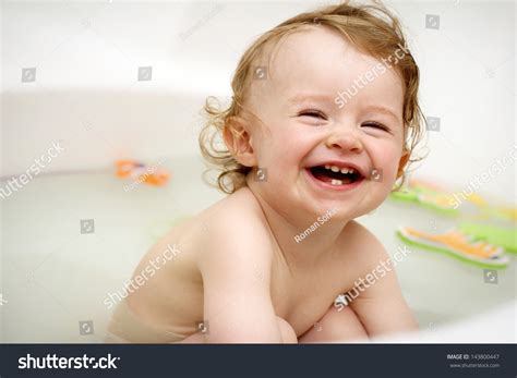 117640 아기치아 이미지 스톡 사진 및 벡터 Shutterstock 117640 아기치아 이미지 스톡 사진 및 벡터 Shutterstock