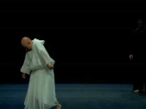 Menina Da Lua Galeria Dançando Com A Diferença Menina Da Lua Galeria Dançando Com A Diferença