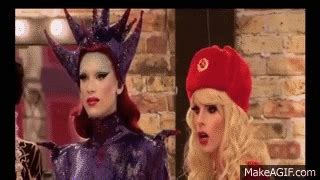 Rupauls Drag Race S E Born Naked Rupaul S Drag Race Fashion Show On Make A Gif