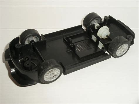 Scalextric Rolling Chassis Gt Lightning Grey Wheels Mint £400