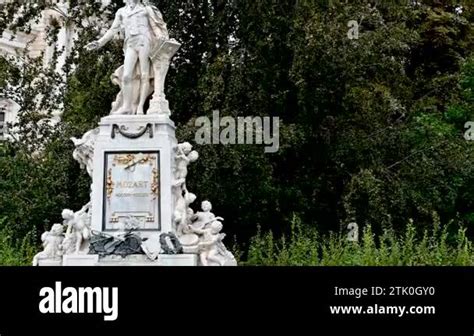 Opera Ring Vienna Stock Videos And Footage Hd And 4k Video Clips Alamy