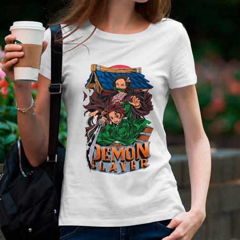 Футболка с принтом Клинок Рассекающий Демонов Танжиро и Незуко W Размер S Арт F0039w 1 от