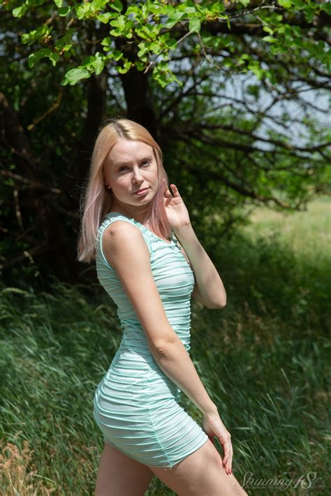 Year Old Blonde Maria Rubio Showcases Her Vagina While Naked On A Path Coedcherry