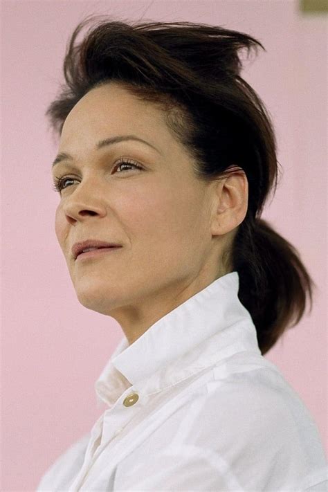 Sandrine Bisson About Entertainmentie