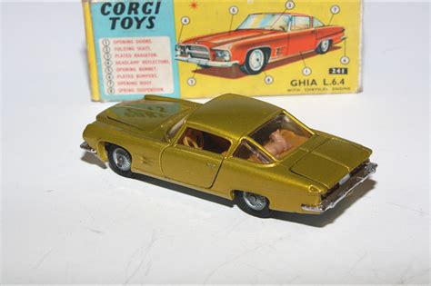 Corgi 241 Chrysler Ghia L64 Gold Vgc In Original Box Db Collectables