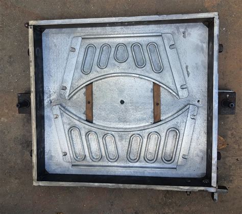 Aluminum Germany Aluminium Square Moulding Pattern 15x15 Inchlxw At Rs 50000piece In Rajkot