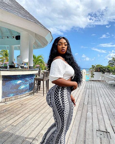 Zee Bee Bio Wiki Facts Age Height Weight Measurement Photos