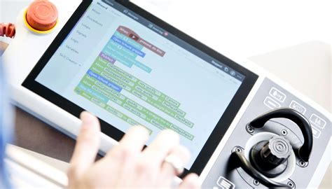 Los Robots Industriales De Abb Ahora Con El Software Wizard Easy Programming Automatización