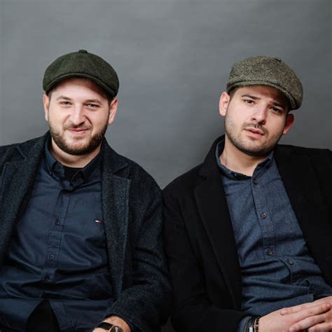 პატარა გოგო და პატარა მთაწმინდა Live Youtube Music