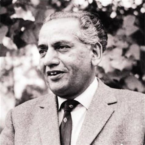 Remembering Faiz Ahmad Faiz The Iconic Revolutionary Poet And Shayar