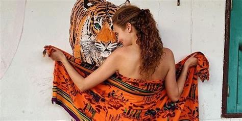 Oho Popo Hamburger Model Begeistert Fans Mit Sexy Urlaubsfoto Mopo