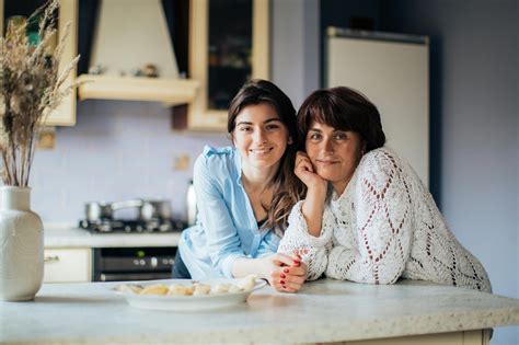 52110 Fotos Y Imágenes De Madre E Hija Gratis · Banco De Fotos Gratis