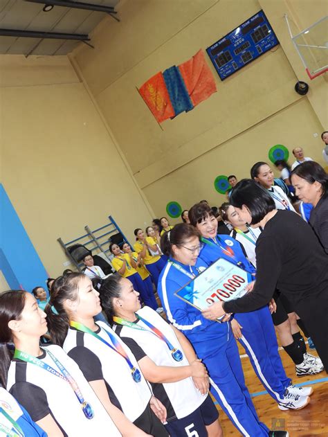 Сургуулийн өмнөх боловсролын байгууллагуудын удирдах ажилтан багш албан хаагчдын дундах спортын