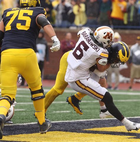 Minnesota Hockey Golden Gophers Gain Commits From Local Stars The