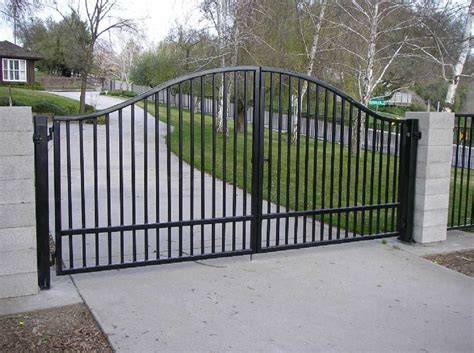 Калитки из профтрубы (44 фото) - фото - картинки и рисунки: скачать ...