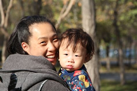 무료 이미지 사람들 놀이 남성 초상화 가을 어린이 형제 가족 아이들 행복 유아 인물 사진 5184x3456 738065 무료 이미지