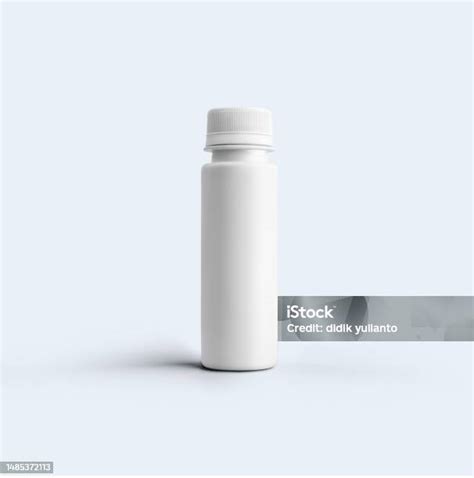 3d 렌더링 빈 흰색 화장품 파우더 병에는 회색 배경에 분리된 플라스틱 캡이 있습니다 목업 디자인에 적합합니다 공란에 대한 스톡