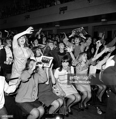 Vintage Girl Screaming Photos And Premium High Res Pictures Getty Images