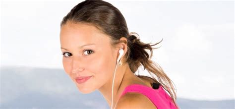 How To Keep Earbuds From Falling Out The Earbuds User Guide My Audio Lover