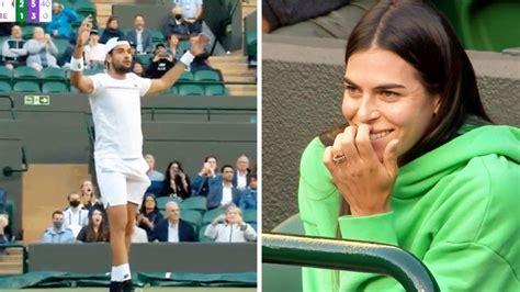 Wimbledon Aussie S Hilarious Reaction After Boyfriend S Blunder Yahoo Sport