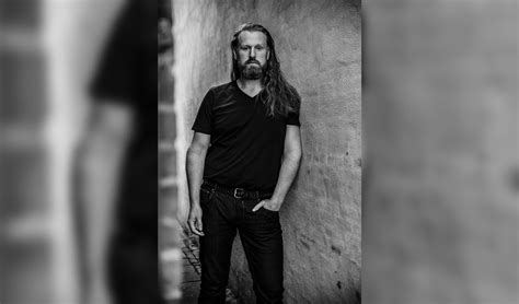 Milan Van Weelden In Friese Musical Over Grutte Pier Adverteren