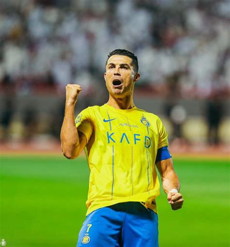 رونالدو يتفاعل مع إعلان موسم الرياض 2024 وهاشتاغ Big Time Et بالعربي