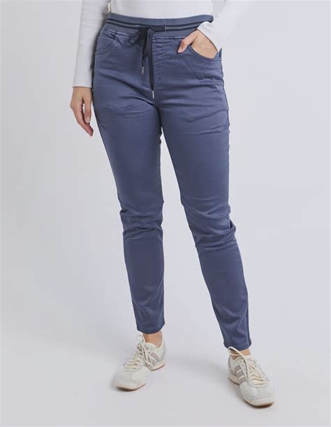 Foxwood Sylvia Jogger Country Blue Marigolds
