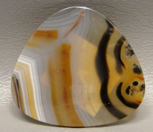 Guide To Designer Gemstone Cabochon Shapes
