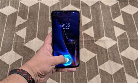 Oneplus 6ts Screen Unlock Keeps Learning And Gets Faster Over Time