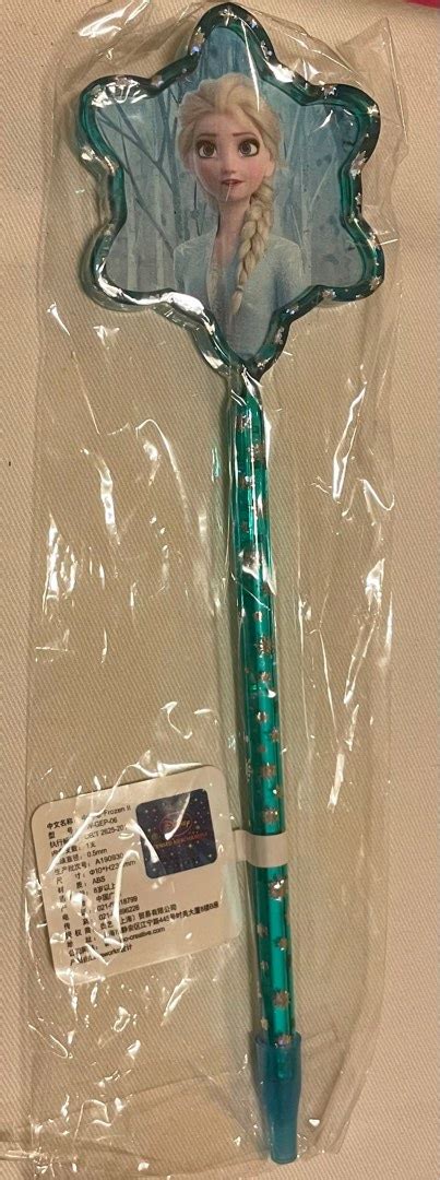 Elsa And Anna Pen Hobbies And Toys Stationery And Craft Other Stationery