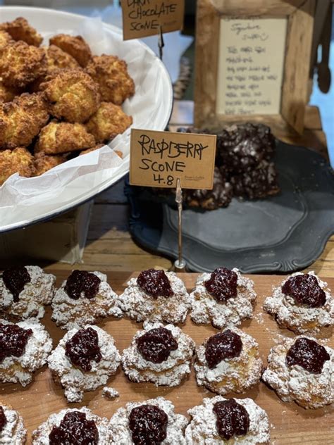 매봉역 도곡 양재천 카페 양재천 카페거리 디저트 카페 스콘 맛집 브라이언스 커피 Brians Coffee 네이버 블로그