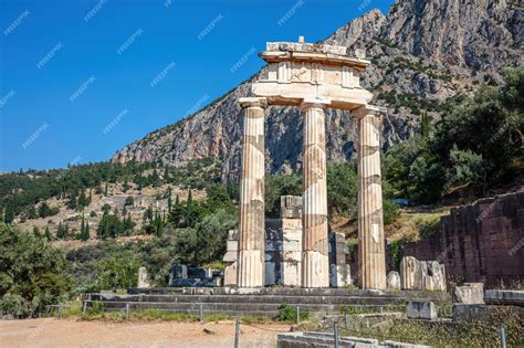 Delphi grecia delfi sitio arqueológico antiguas ruinas griegas | Foto Premium